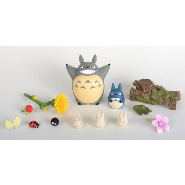 Studio Ghibli: My Neighbor Totoro - Character Stack Game (Flowers and ...