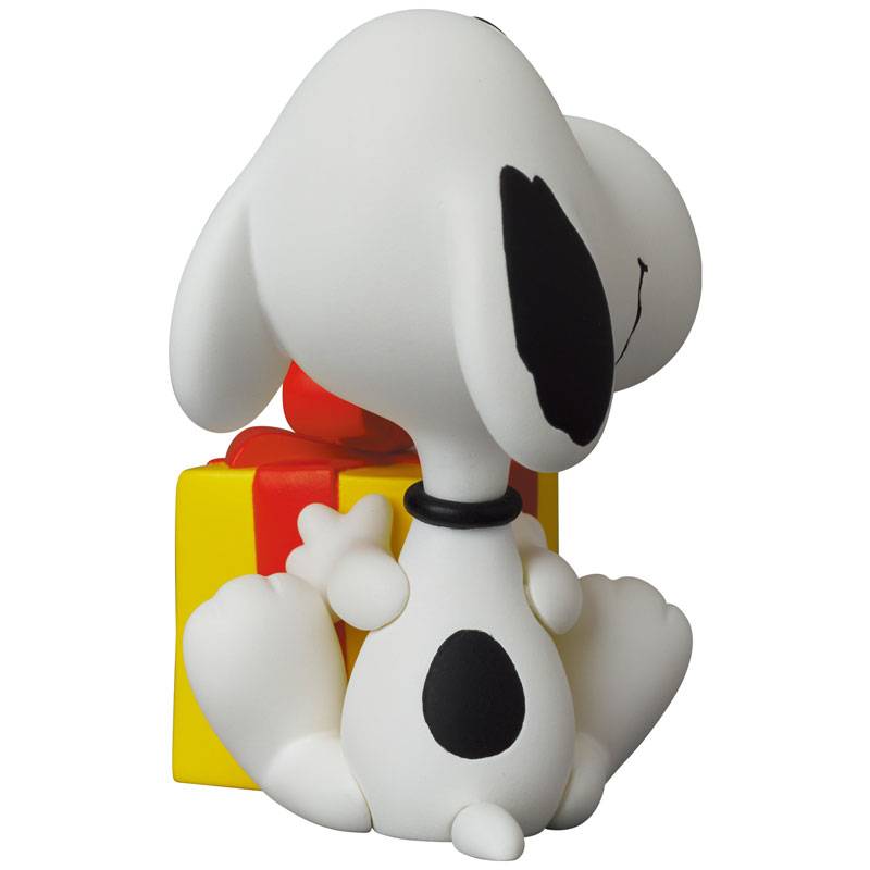 UDF No.719: Peanuts Series 15 - Gift Snoopy | Nin-Nin-Game.com