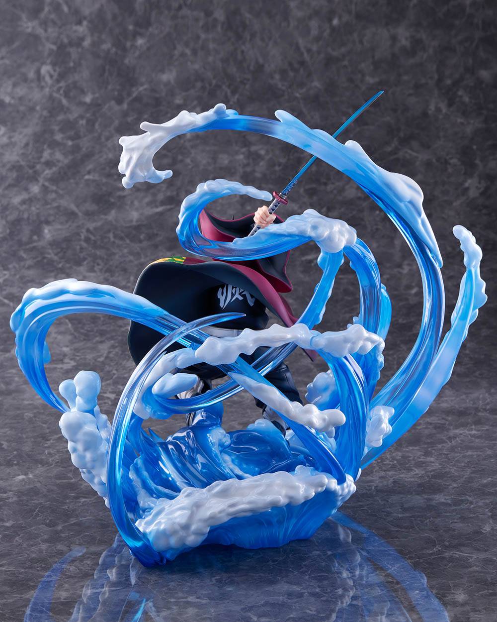 Kimetsu no Yaiba: Devil 's Blade - Tomioka Giyuu (DX Ver.)| Nin-Nin ...