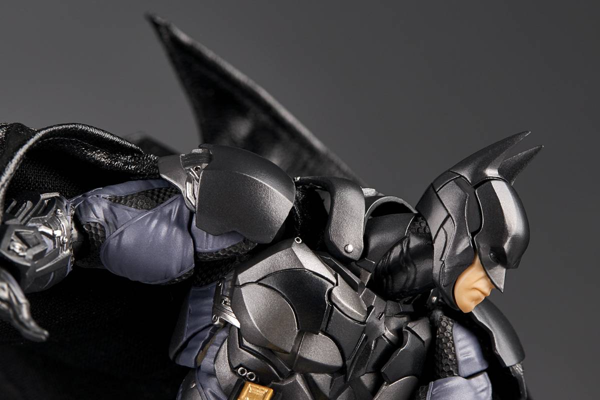 Amazing Yamaguchi/ Revoltech: Batman Arkham Knight - Batman - Arkham ...